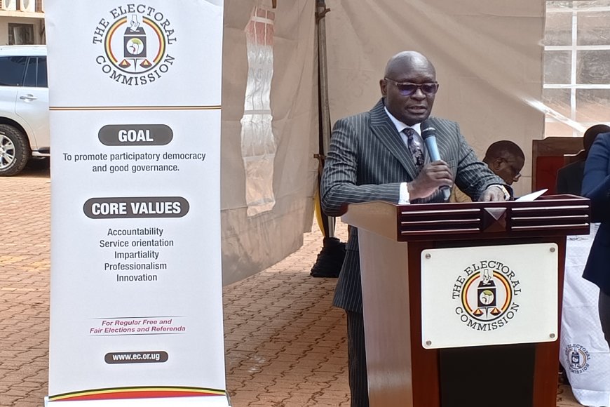 Electoral Commission Begins Nationwide Display of National Voters ...